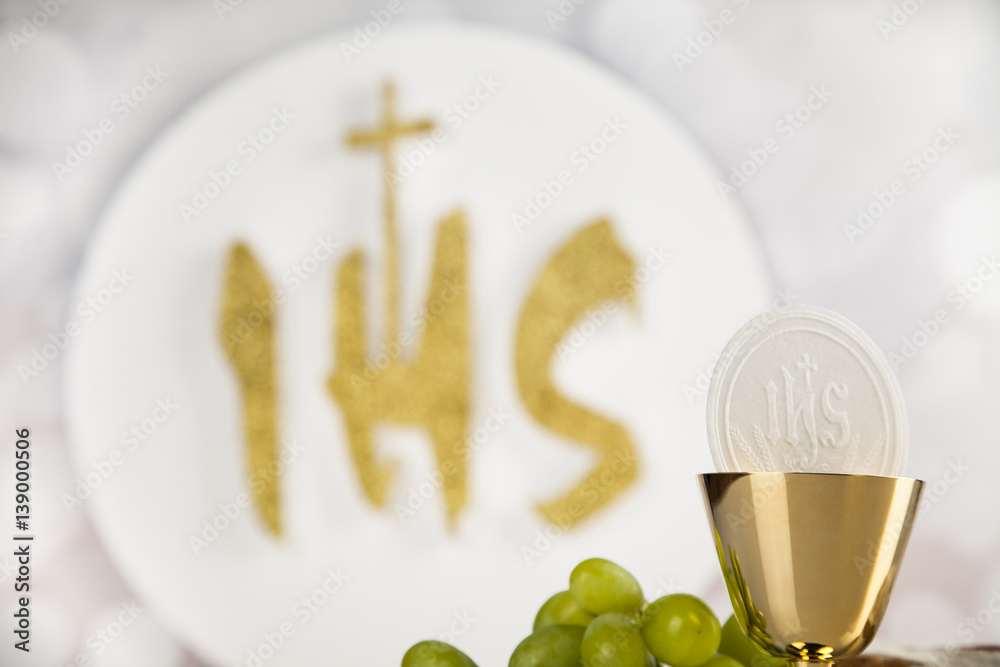 Holy communion a golden chalice, composition isolated on white Stock ...