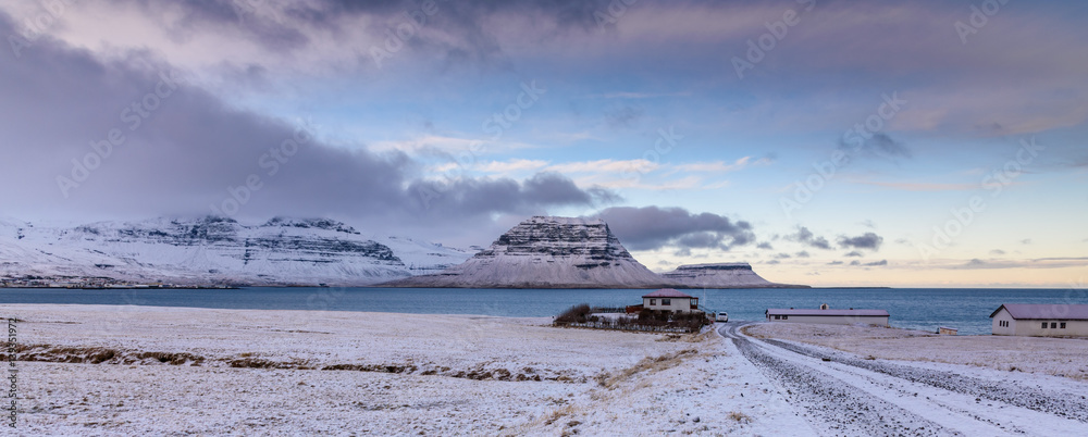 Kirkjufel from a different perspective - the farm with the best view ...