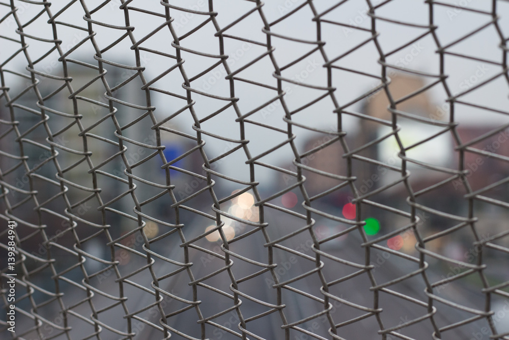 Wired fence and blurry background, wired fence and light bokeh ...
