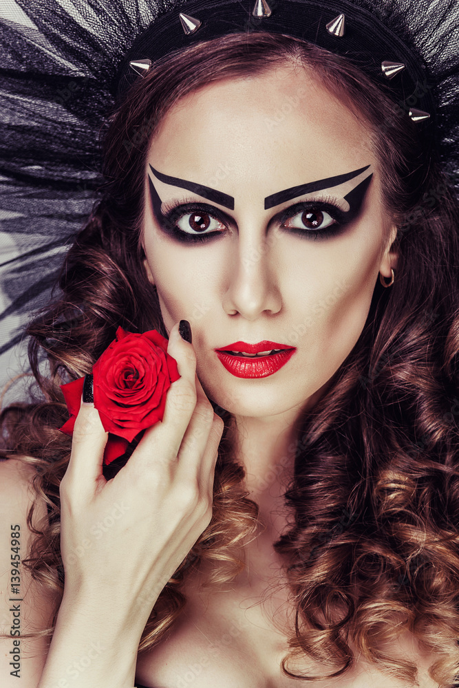 Girls With Dramatic Makeup