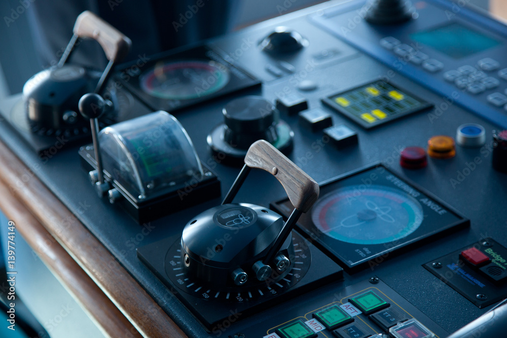 Foto Stock Engine, rudder and thruster control console on bridge of ...