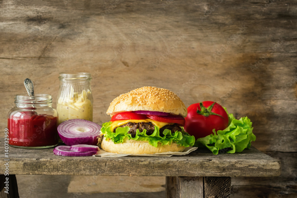 The traditional hamburger Patty, cheese, tomato, lettuce, beef Burger ...