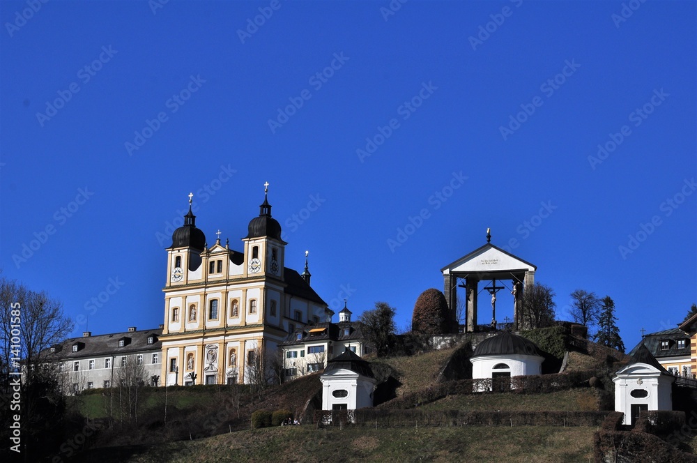 Wallfahrtskirche Maria Plain mit Kreuzweg Stock-Foto | Adobe Stock