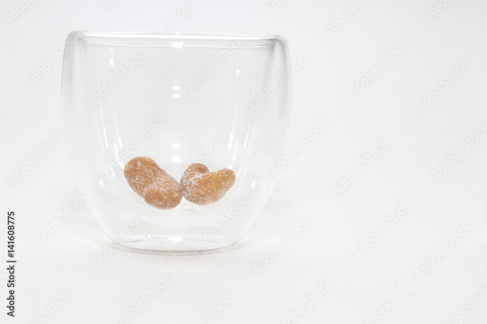 Cashew Nut / The cashew tree is a tropical evergreen tree that produces ...