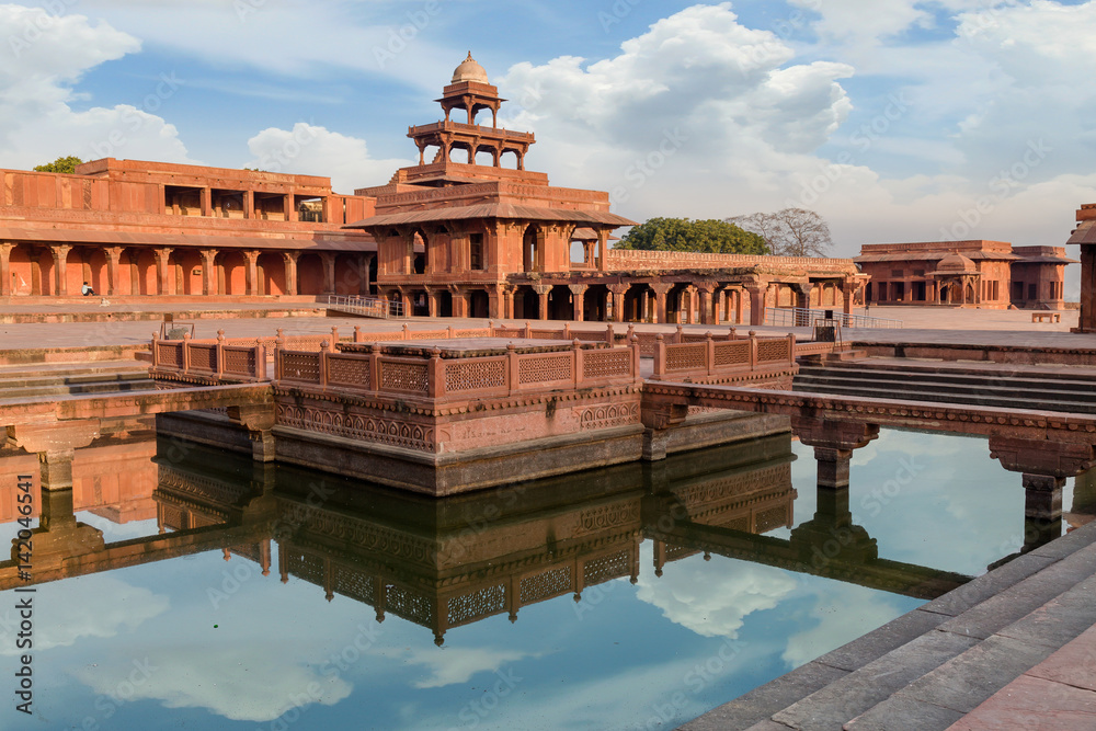 Historic Mughal Indian architecture - Anup Talao at Fatehpur Sikri Agra ...