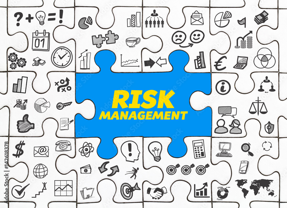 Risk Management / Puzzle mit Symbole Stock Illustration | Adobe Stock