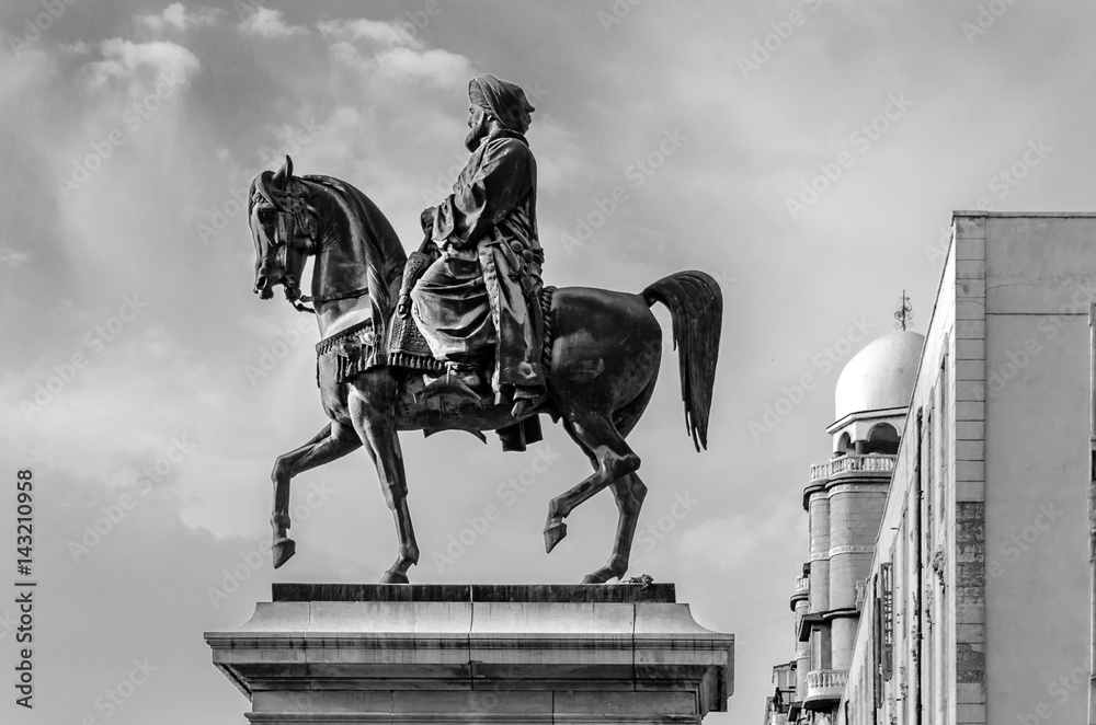 Muhammad Ali Pasha bronze statue in Alexandria, Egypt Stock Photo ...