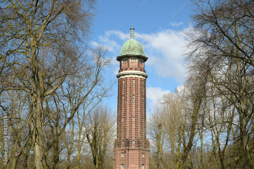 wasserturm Stock-Foto | Adobe Stock