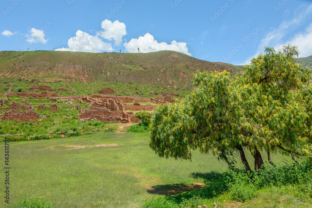 Pikillacta (Pikillaqta) is a ancient village of the Wari people in the ...