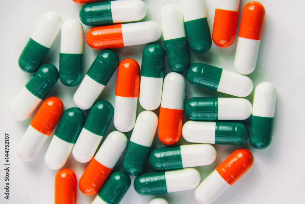 Cápsulas genéricas de medicamentos foto de Stock | Adobe Stock