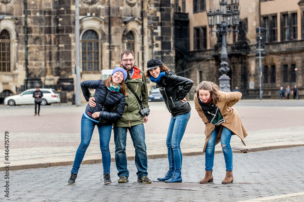 Funny Group Photo Poses