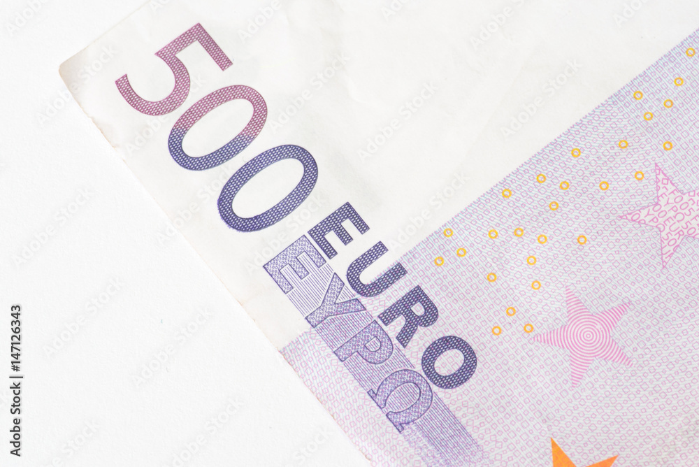 Eine Nahaufnahme vom 500 Euro Geldschein Stock-Foto | Adobe Stock