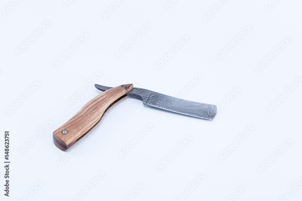 Cut throat razor forged by damascus steels with natural wood handle ...