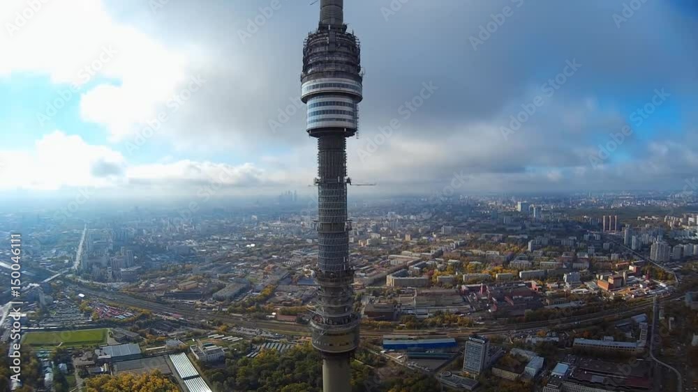 Vidéo Stock Ostankino Tower Russian TV and Radio Broadcasting Network ...