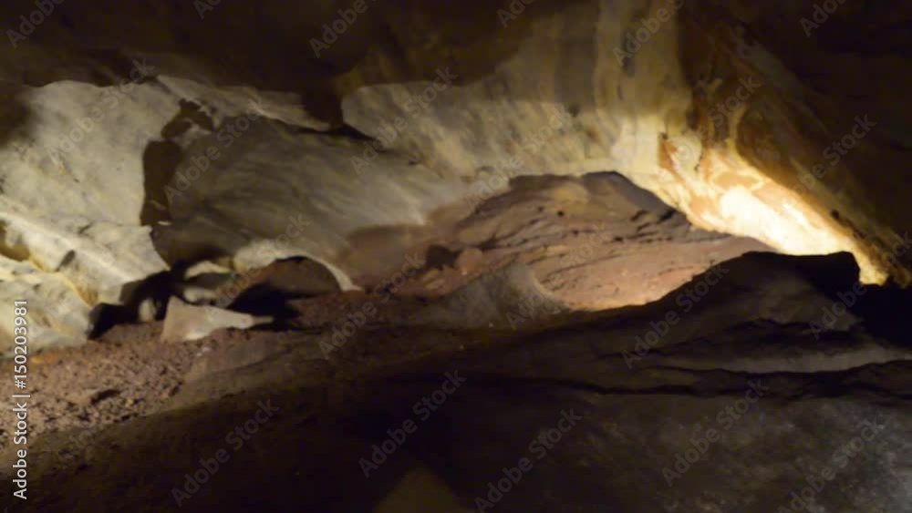 Vidéo Stock Cave wall ceiling interior texture stone rock background ...