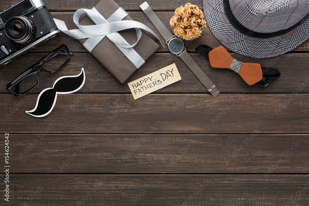 Happy Fathers Day card on rustic wood background Stock Photo | Adobe Stock