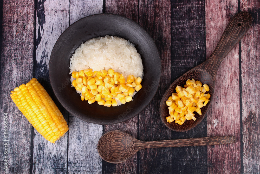 Streamed sweet corn with sweet sticky rice in coconut milk . Stock ...