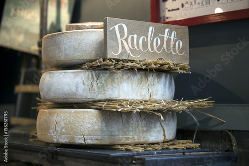 Raclette als Poster und Kunstdrucke - Online kaufen bei Europosters.de