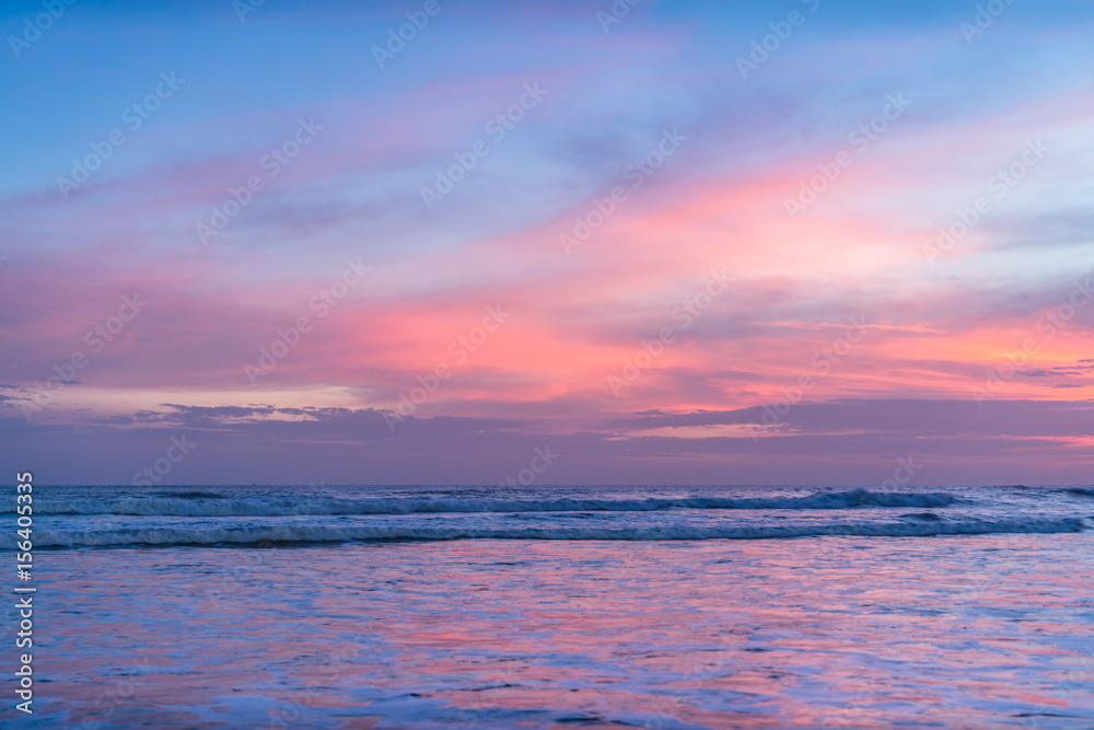 Ocean Horizon Waves