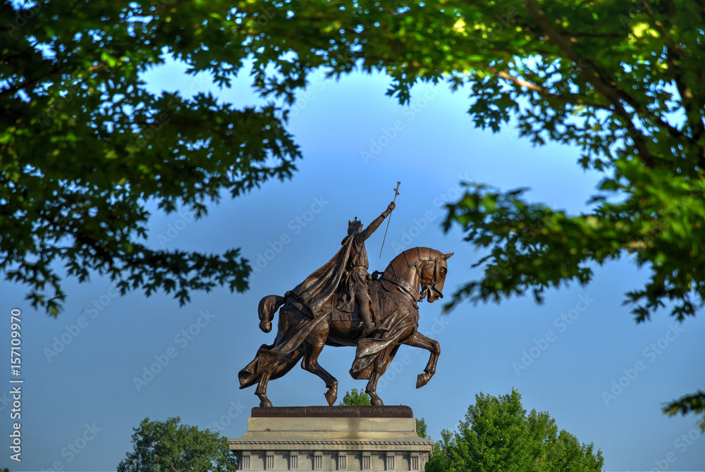 Apotheosis of St. Louis statue of King Louis IX of France, namesake of ...