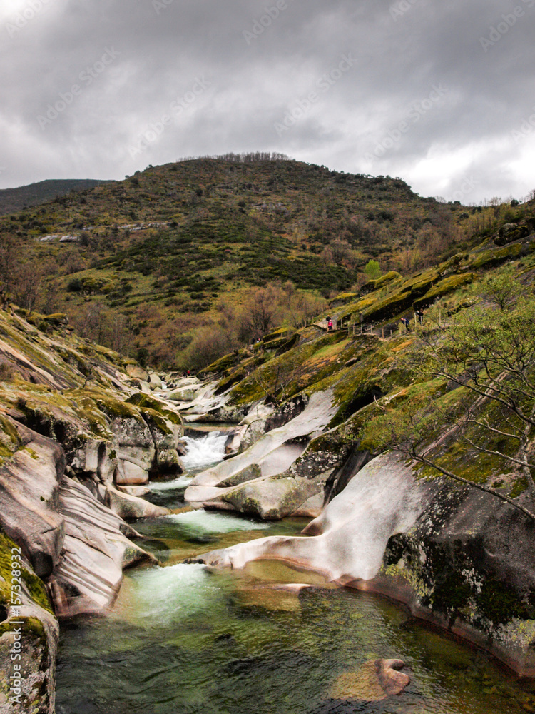River in 'Valle del Jerte' in Extremadura, Spain foto de Stock | Adobe ...