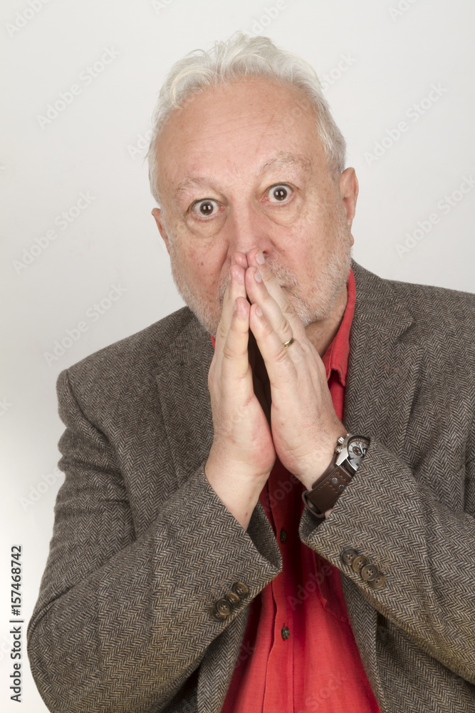 Senior ist geschockt Stock-Foto | Adobe Stock