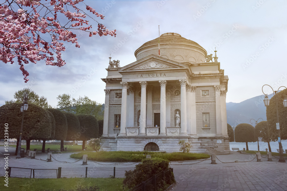 Alexander Volta's monument - Tempio Voltiano (Volta Temple) museum ...