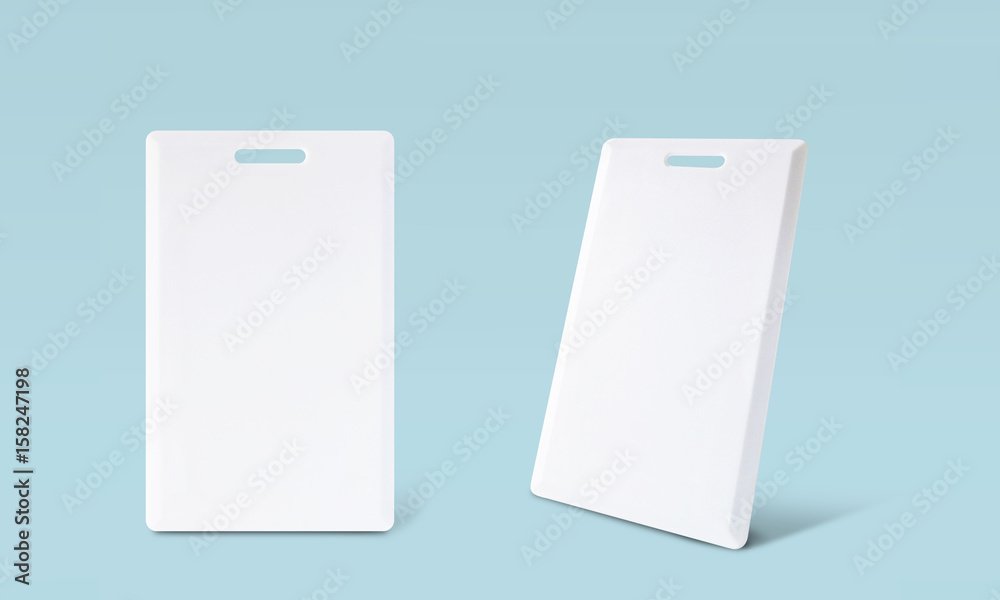 Foto de Blank white key card for mock up, Isolated on blue background ...