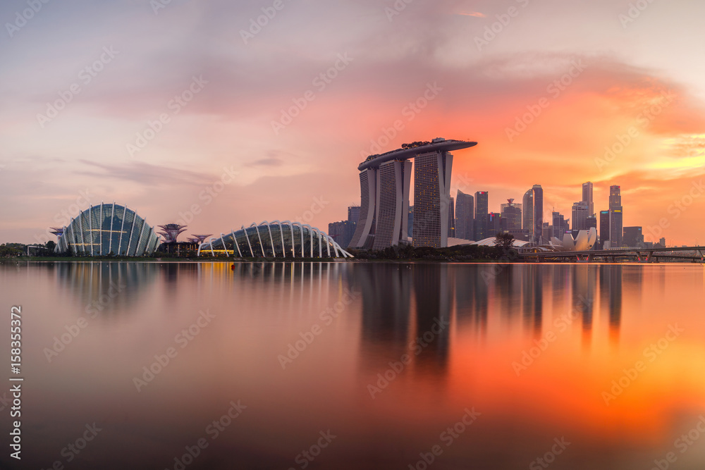 Singapore Skyline At Sunset Time In Singapore City Stock Foto Adobe Stock singapore-skyline-at-sunset-time-in-singapore-city-stock-foto-adobe-stock