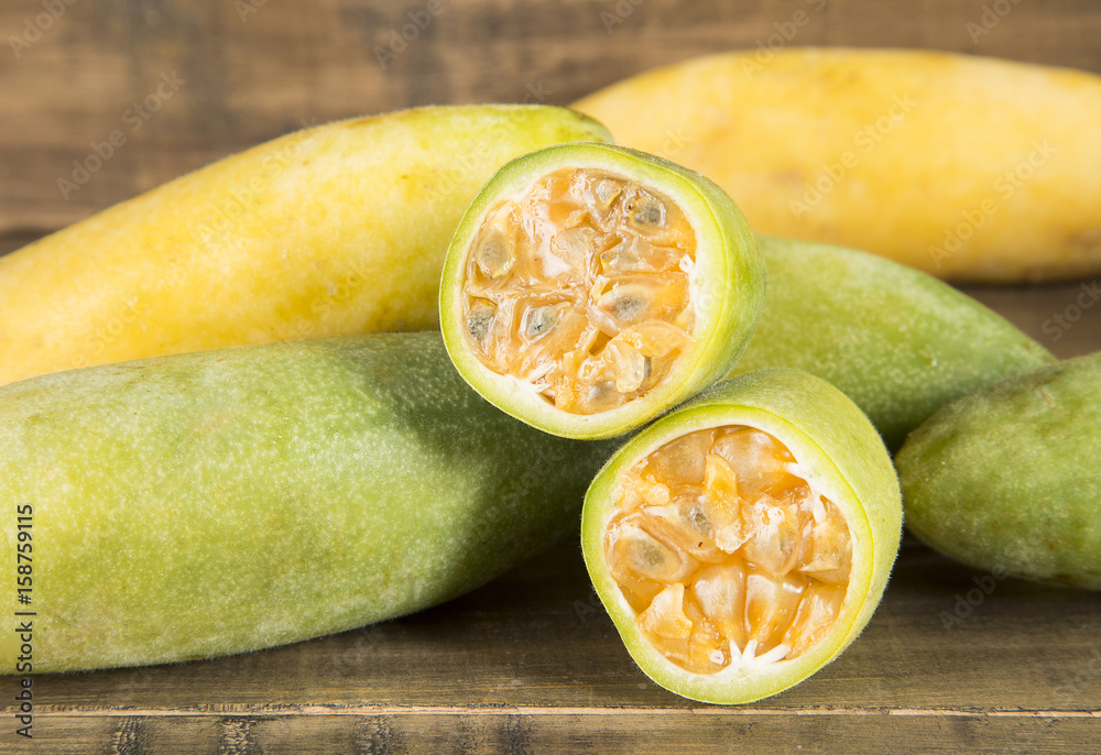 Curuba tropical fruit - Passiflora tripartite Stock-Foto | Adobe Stock