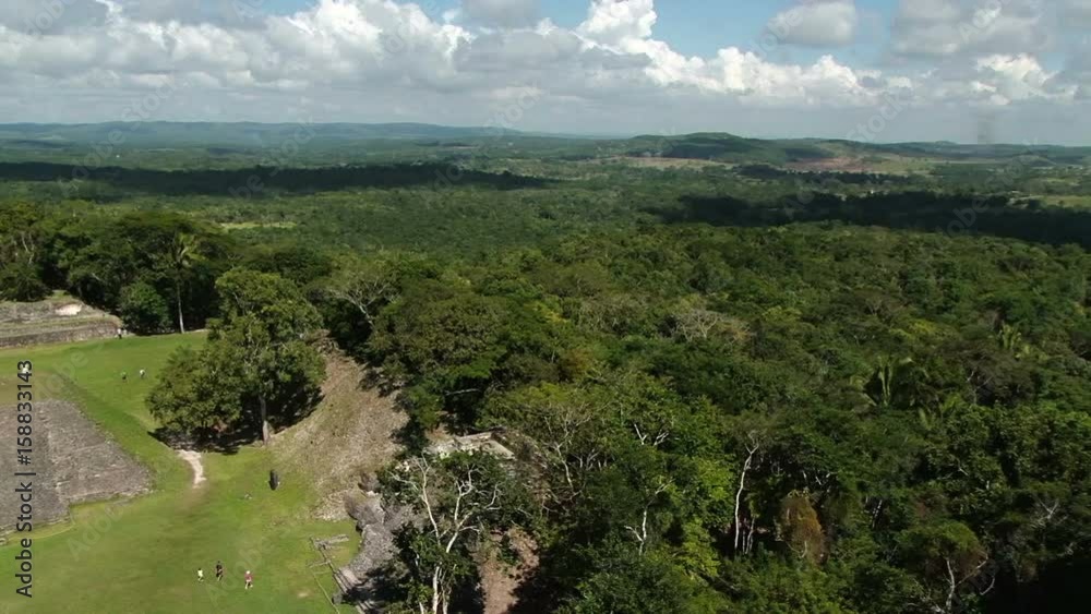 Vídeo do Stock: Pan across from right to left from the top of temple El ...