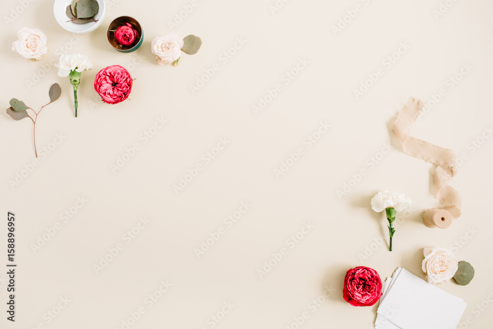 Flowers border frame made of beige and red roses and white carnation on ...