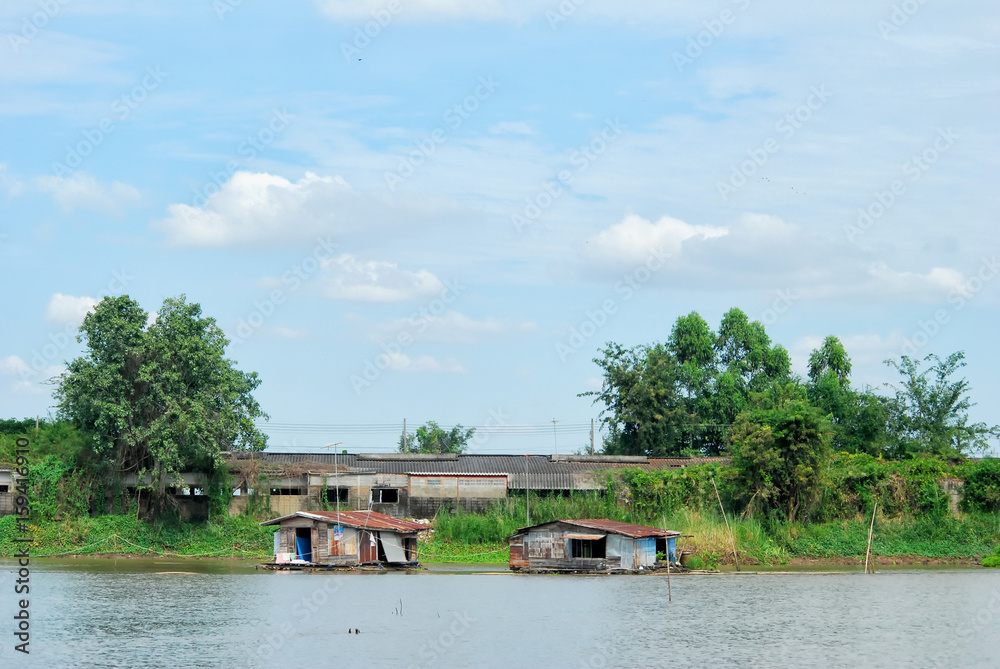 House float on the water, house float in the river, people living on ...