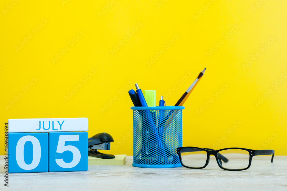July 5th. Image of july 5, calendar on yellow background with office ...