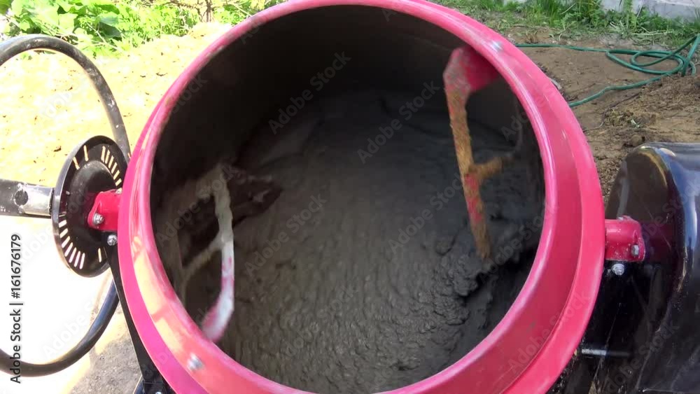 Mixer for preparing cement mortar. Construction tools for the ...