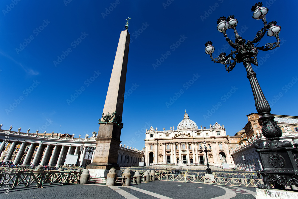 View to Basilica di San Pietro from Piazza San Pietro Stock Photo ...
