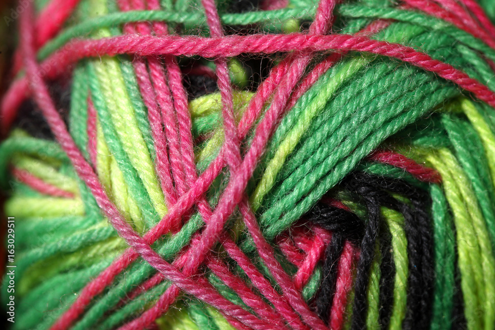 Bunte Wollknäuel Stock-Foto | Adobe Stock