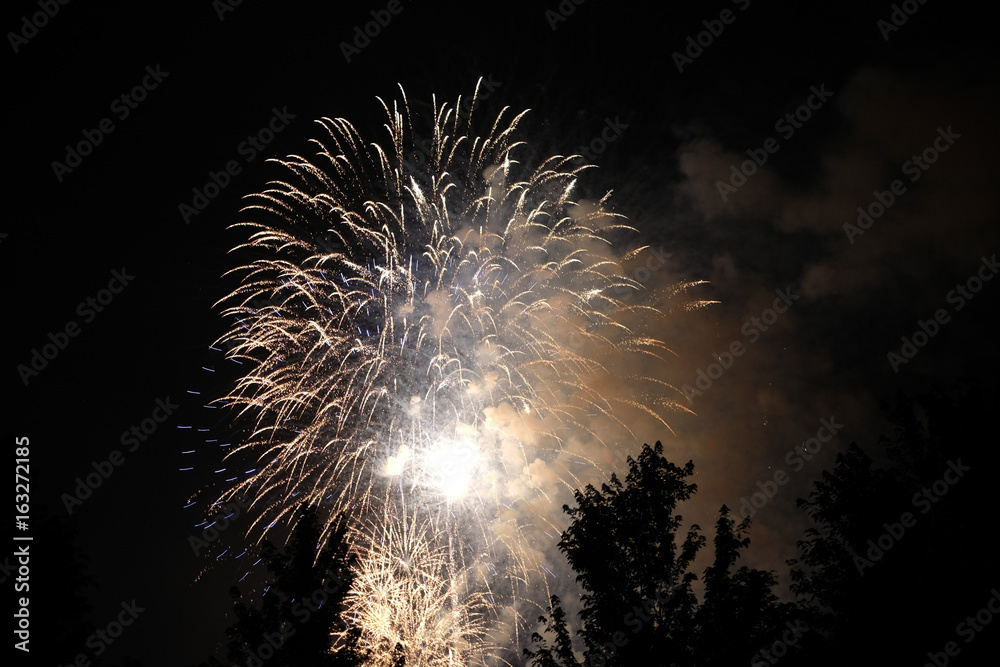 Spikey sparkly glowy fireworks finale Stock Photo | Adobe Stock