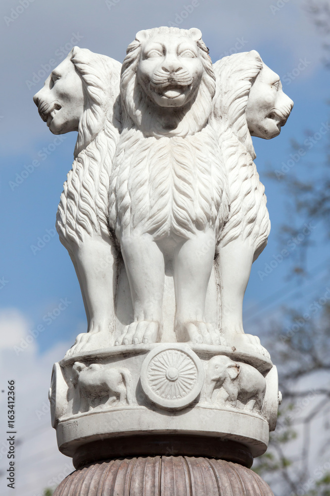 Foto de Lion Capital of the Pillars of Ashoka from Sarnath. do Stock ...