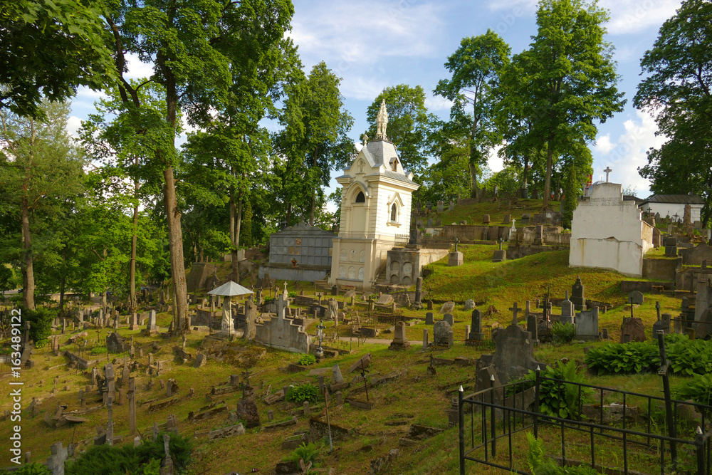 Rossie Cemetery - one of the most beautiful cemeteries in Vilnius. The ...