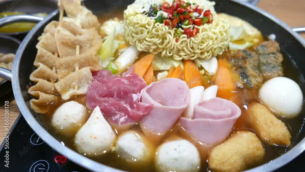 Korean Hot pot 'Budae Jjigae' or Army Stew is Korean fusion food ...