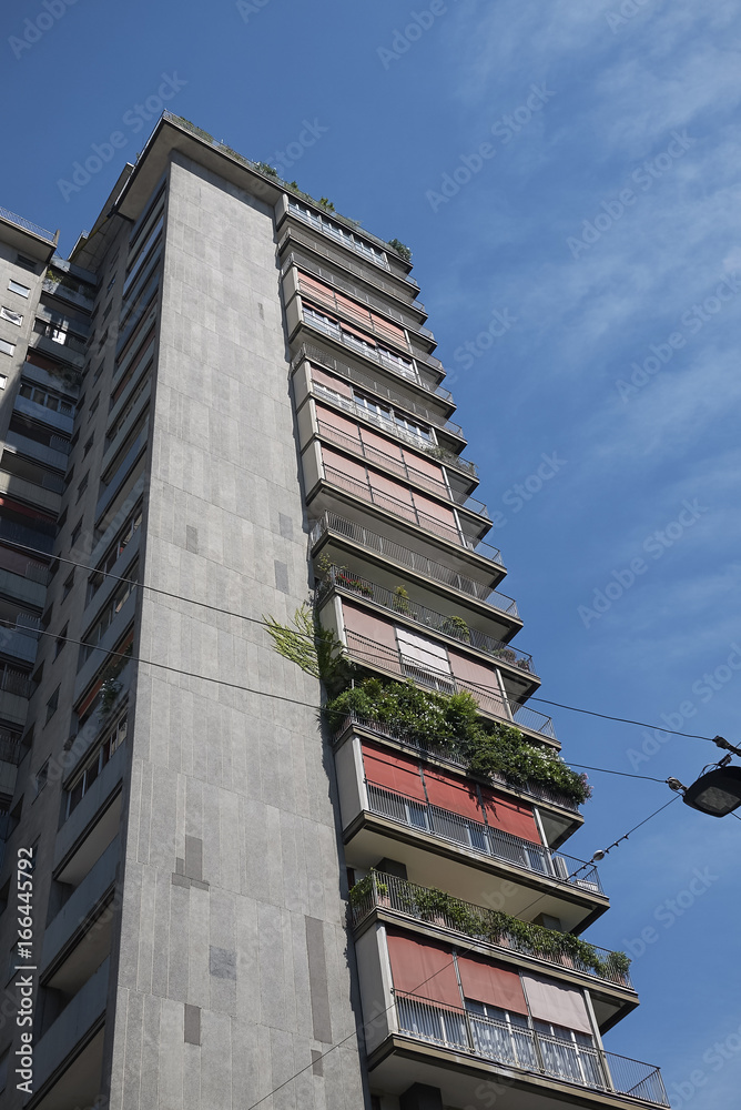 Foto de "Torre al parco" building by Vico Magistretti do Stock | Adobe ...