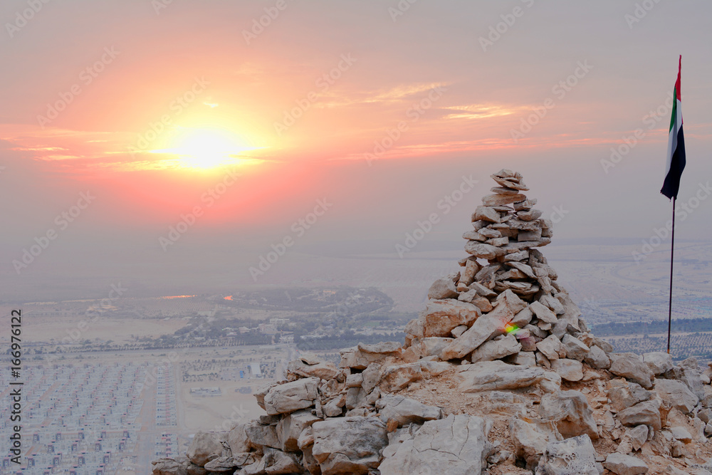 Road to the top of Jabel Hafeet mountain on the border between Emirates ...