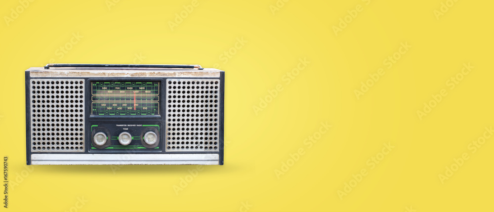 Vintage radio on pastel color background. retro technology. flat lay ...