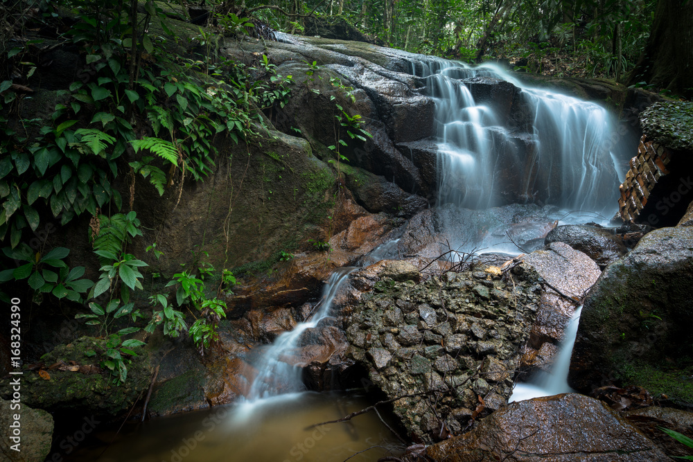 Small and safe water flows, cool air and green scenery are attractions ...
