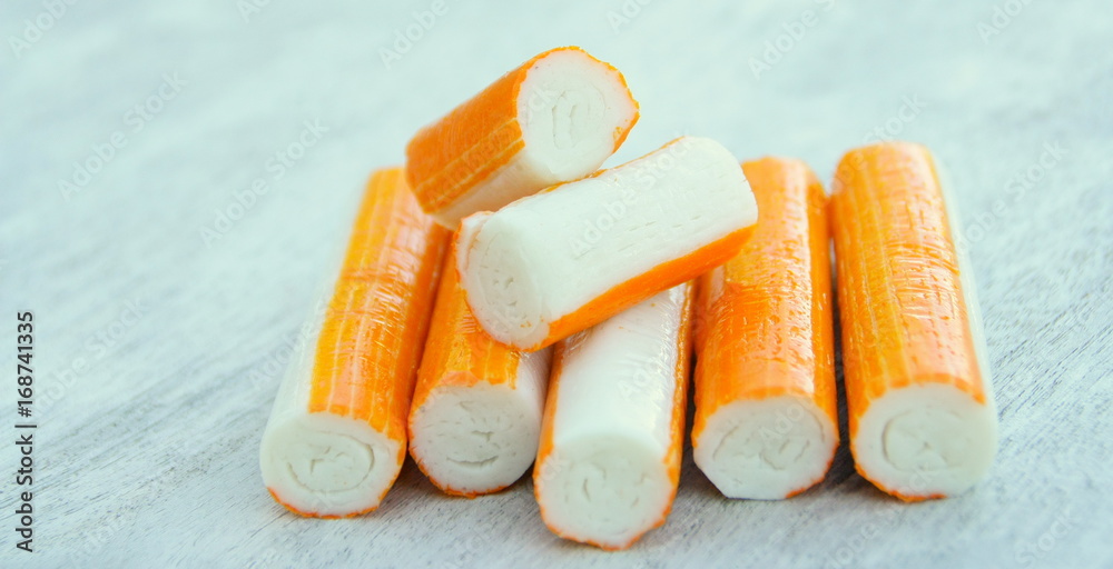 bâtons de surimi,poisson ,sur fond bois Stock Photo | Adobe Stock