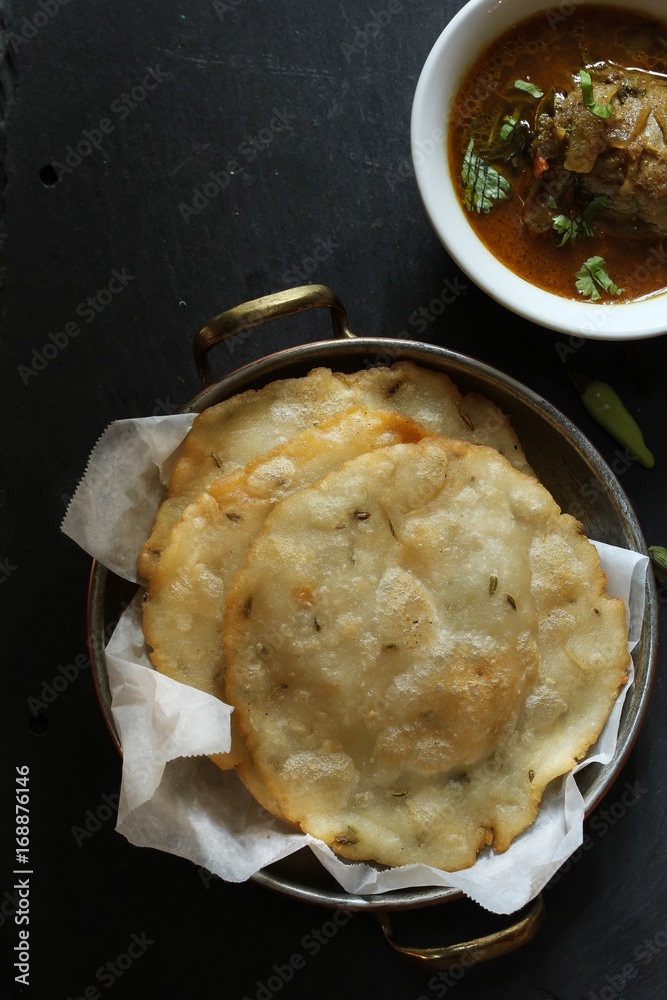 Ney Pathiri / Neypathal - Kerala Malabar Ramadan food / deep fried Rice ...