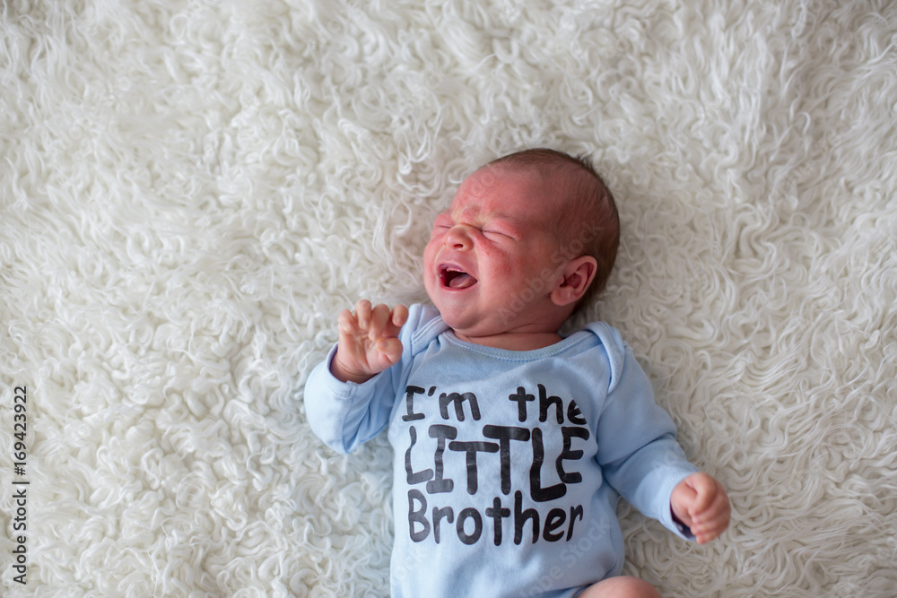 Little newborn baby crying, baby with skin rash Stock Photo | Adobe Stock
