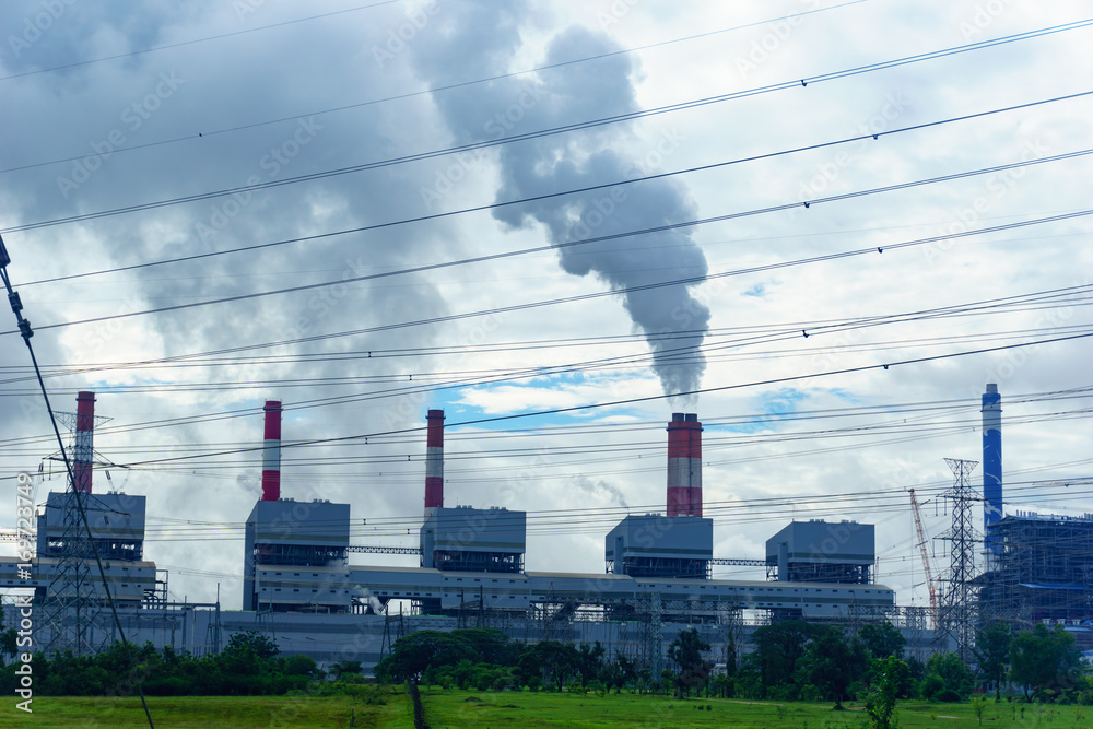 coal fire power plant release steam from stack with electrcity ...