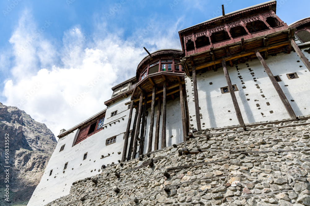 Fotka „A stunning view of the Baltit Fort - One of the oldest forts in ...